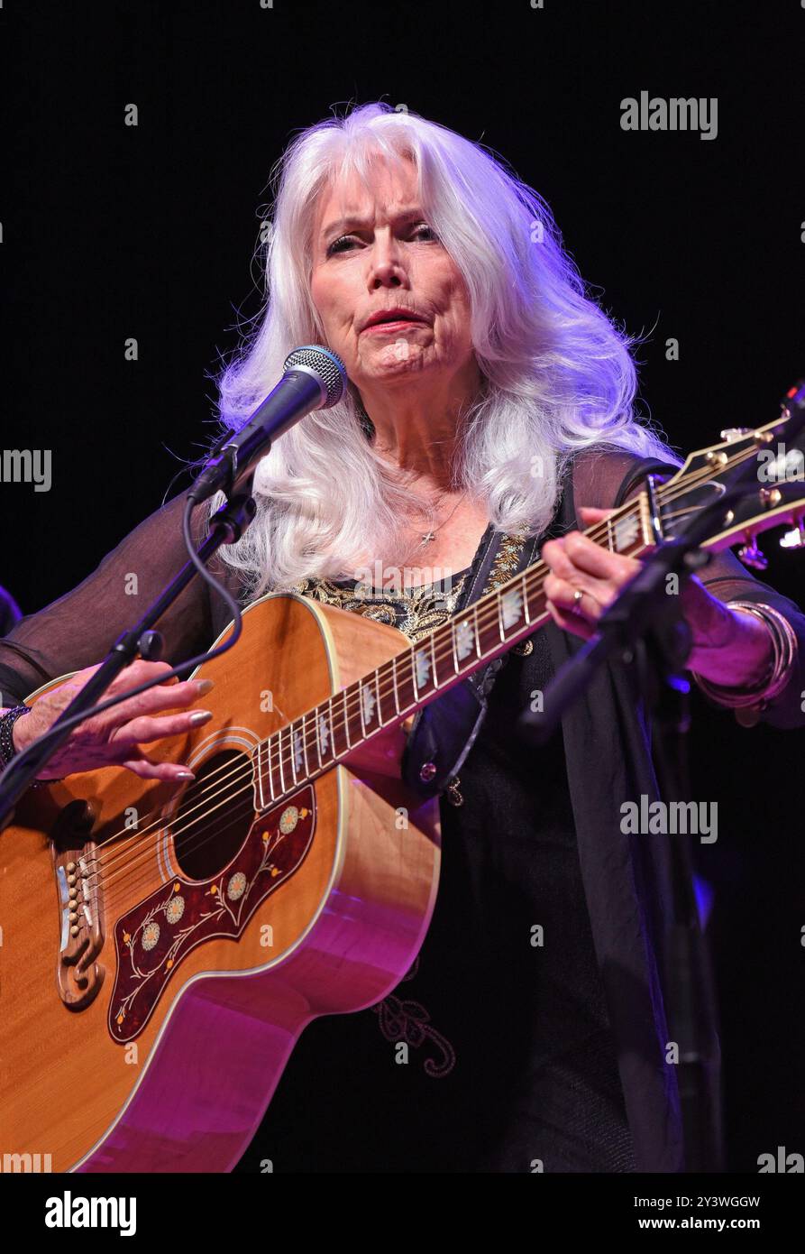 Emmy Lou Harris 2024