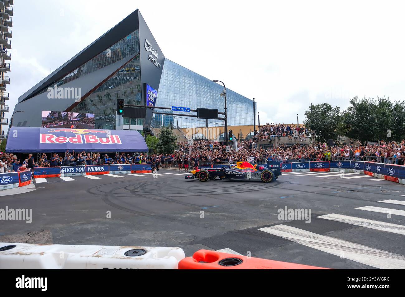 Minneapolis, Minnesota, USA. 14th Sep, 2024. The Red Bull RB7 Formula 1 ...