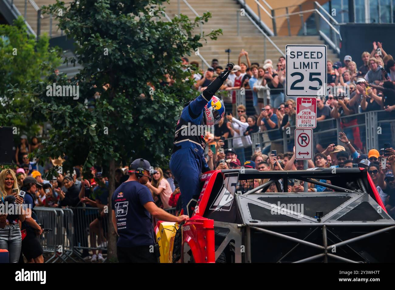 Minneapolis, Minnesota, USA. 14th Sep, 2024. American driver AARON ...
