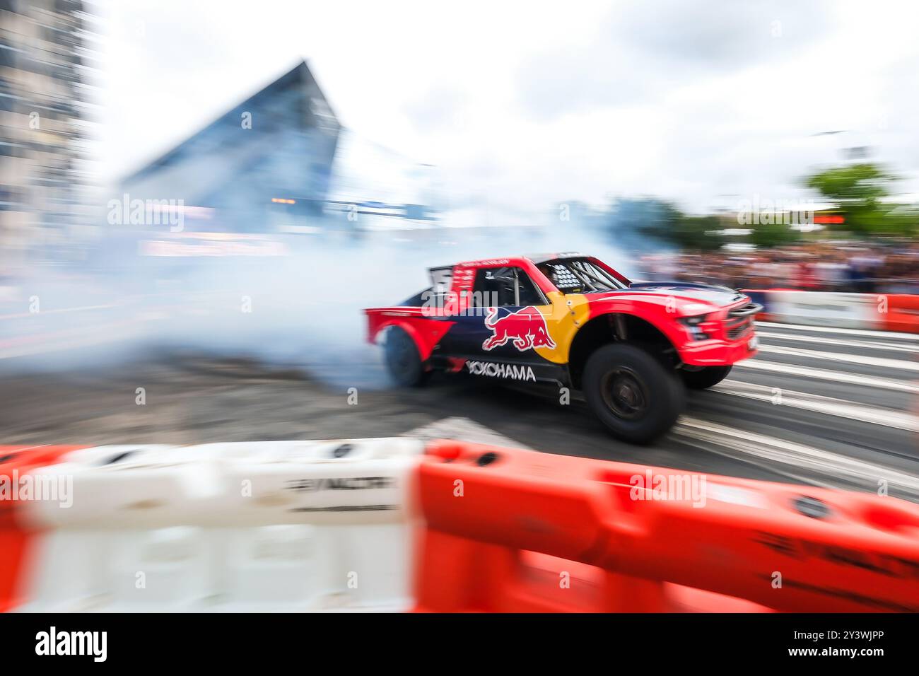 Minneapolis, Minnesota, USA. 14th Sep, 2024. A Red Bull trophy truck ...