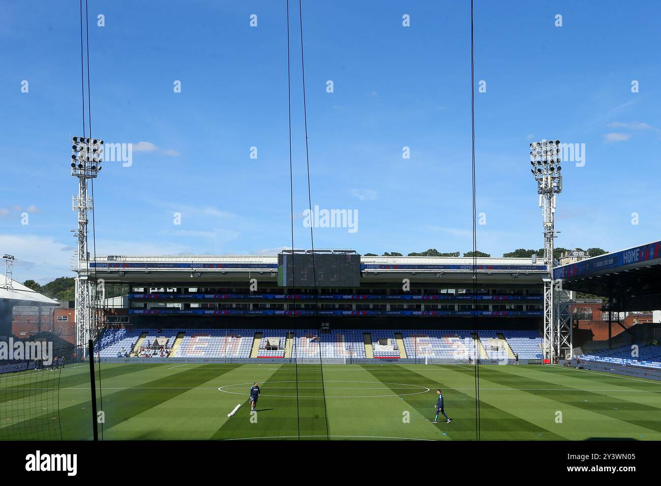 Selhurst Park, Selhurst, London, UK. 14th Sep, 2024. Premier League ...