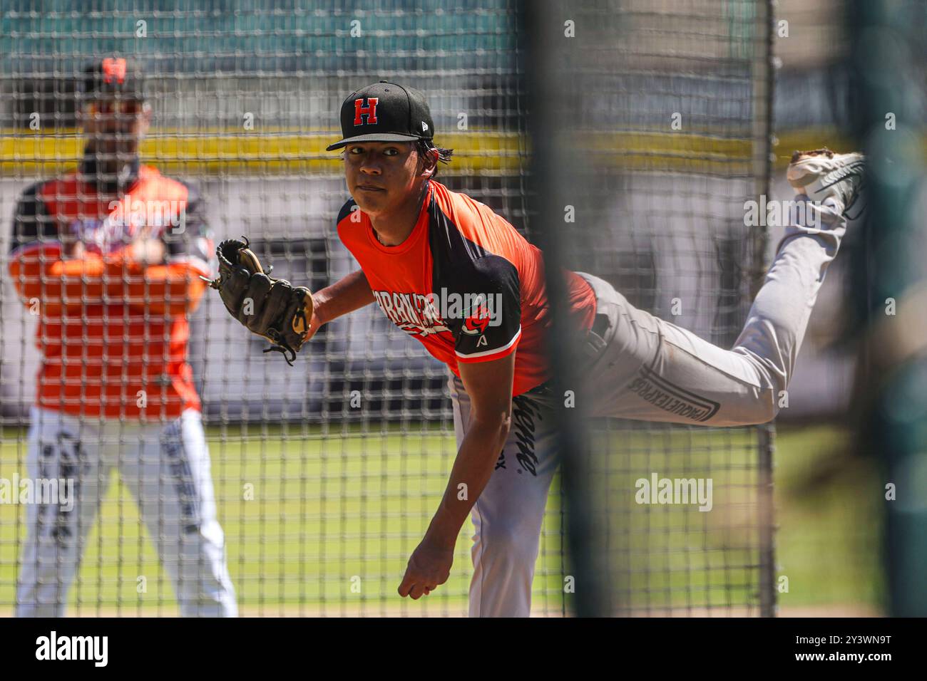 HERMOSILLO, MEXICO - SEPTEMBER 14: Oswaldo Pacheco Crespo pitcher in ...
