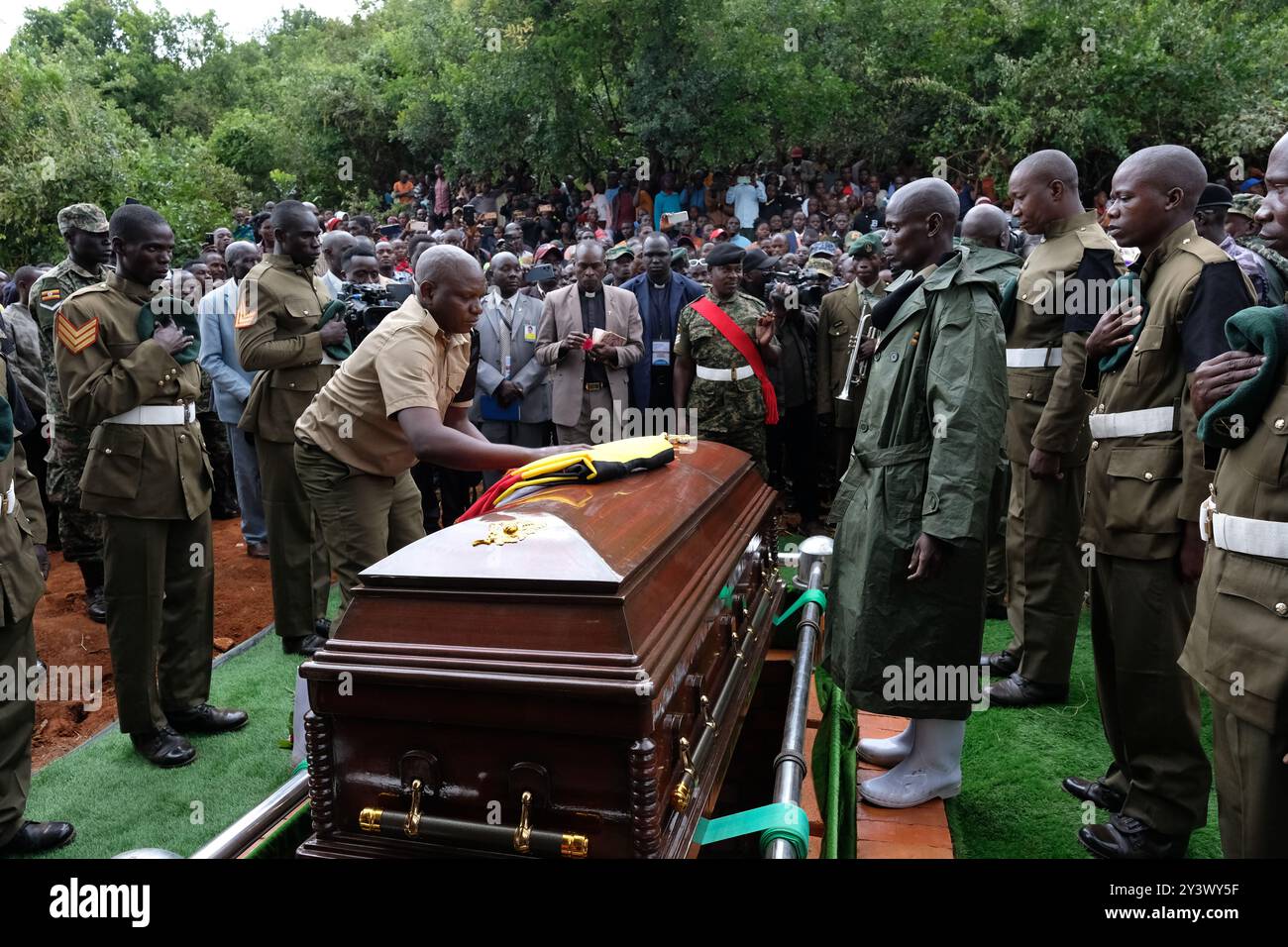 Bukwo, Uganda. 14th Sep, 2024. Members of Uganda People's Defence Force ...
