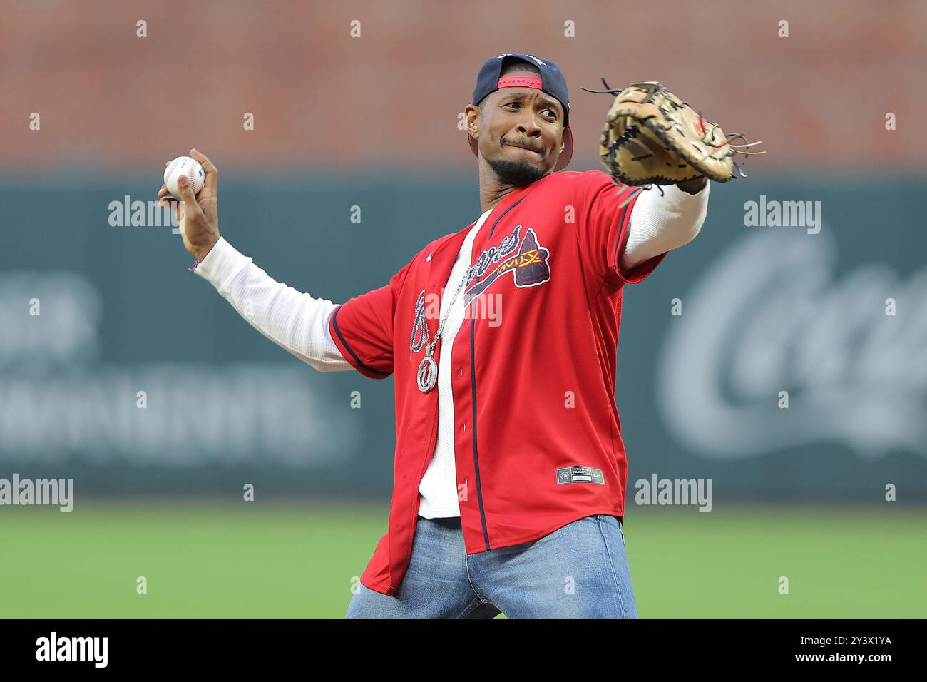 ATLANTA, GA - SEPTEMBER 14: American singer, songwriter and dancer ...