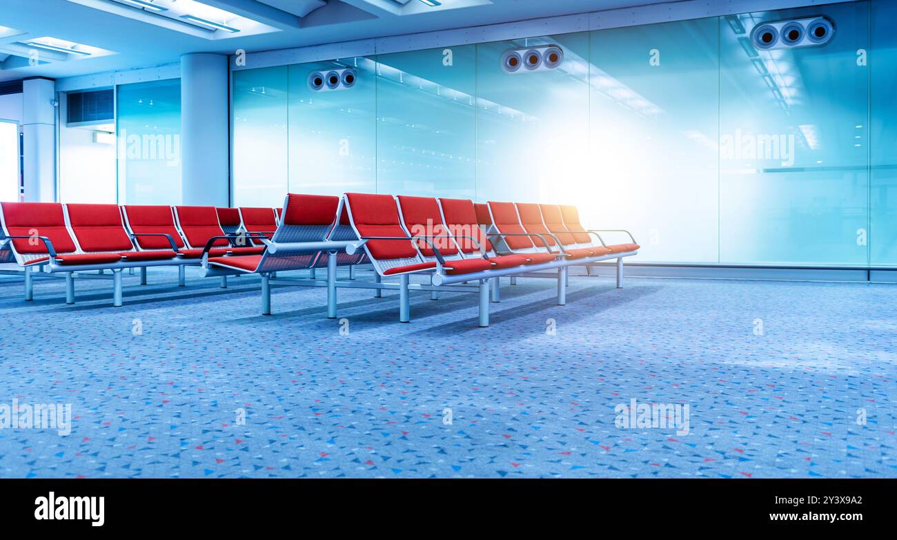 Airport medical clinic hi-res stock photography and images - Alamy