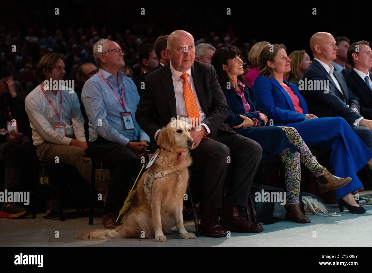 Brighton, UK. 14th Sep, 2024. Steve Darling MP and Jennie the golden ...
