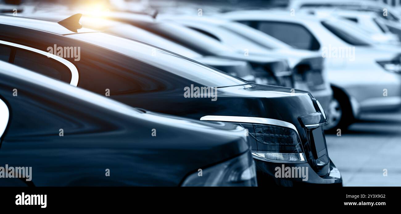 Large group parked cars hi-res stock photography and images - Alamy