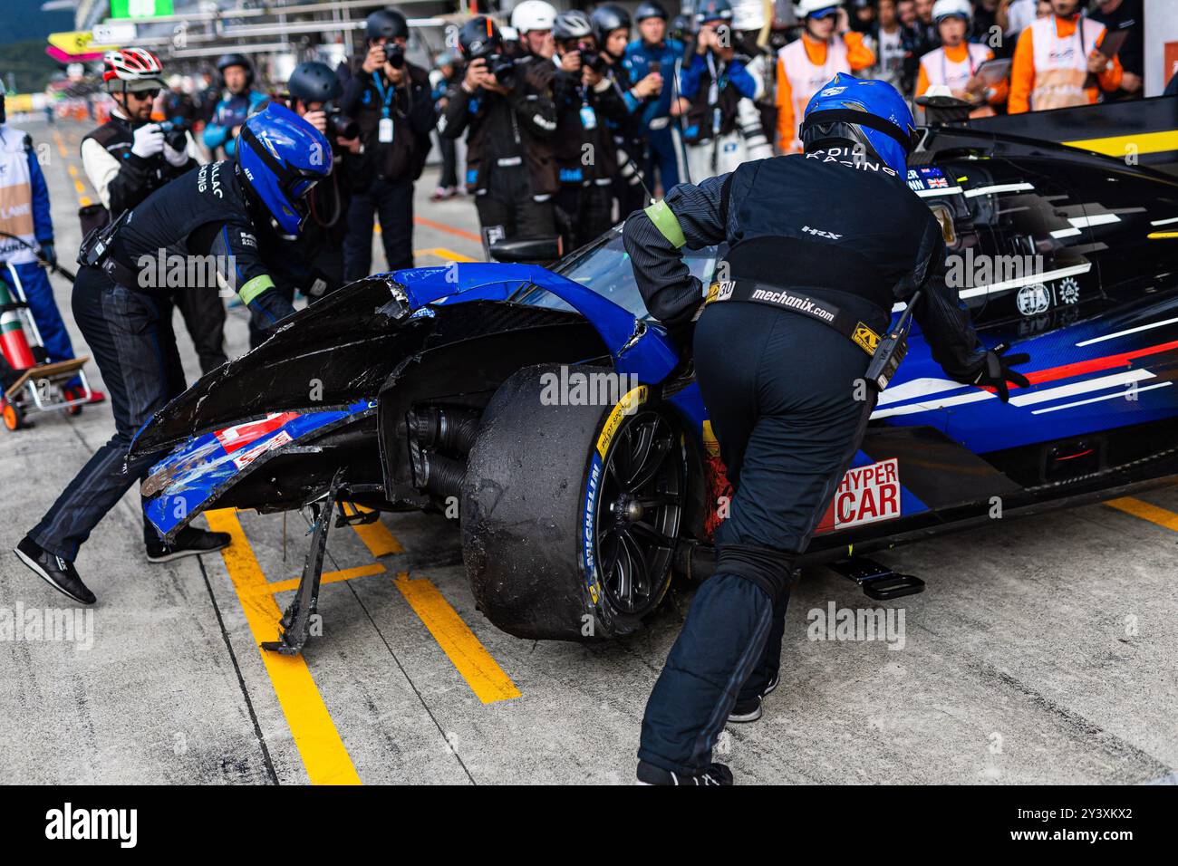 02 BAMBER Earl (nzl), LYNN Alex (gbr), Cadillac Racing #02, Hypercar ...