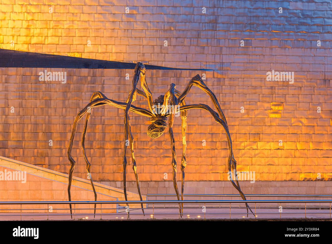 The big spider in front of the famous Guggenheim Museum in the Spanish ...