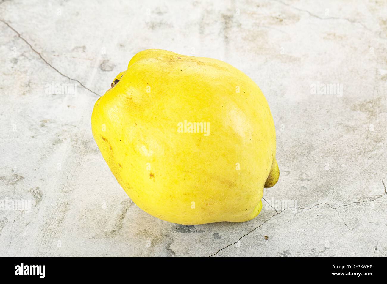 Ripe sweet organic quince yellow fruit Stock Photo - Alamy