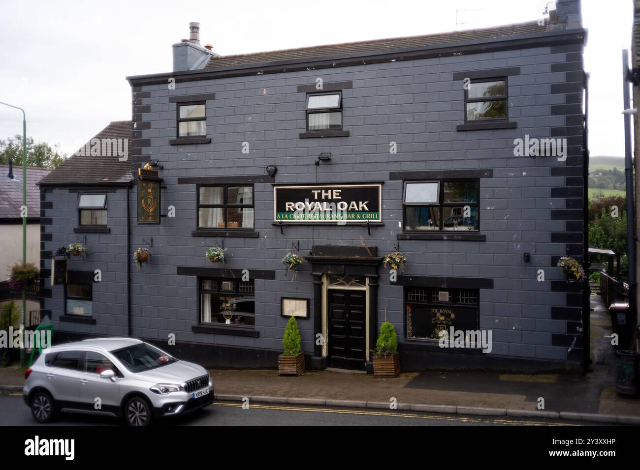The Royal Oak, an old coaching Inn in Chapel-en-le-Frith, Derbsyhire ...