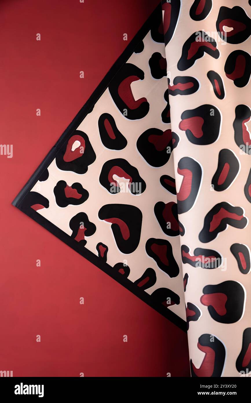 wrapping paper for flowers bouquets in two colors red and leopard print ...
