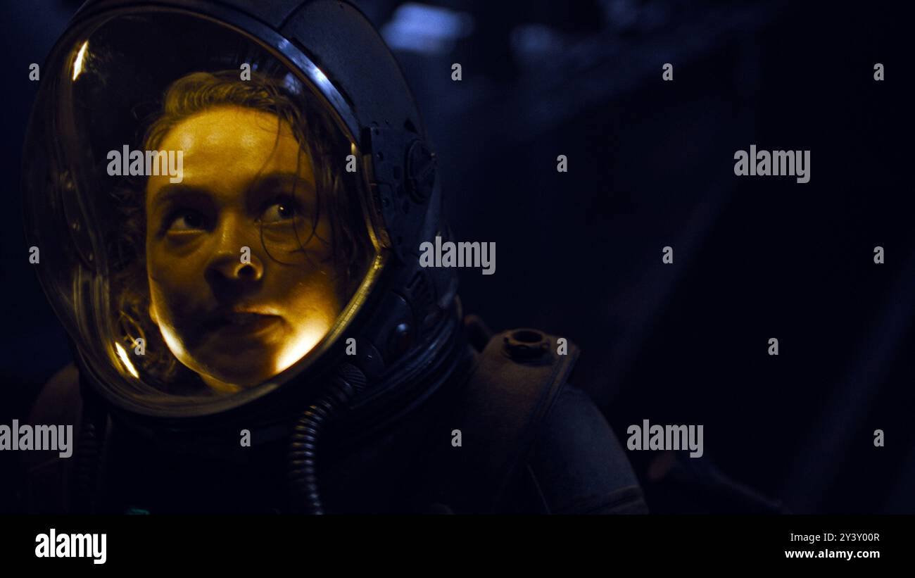 CAILEE SPAENY in ALIEN: ROMULUS (2024), directed by FEDE ALVAREZ. Credit: 20th Century Studios ...