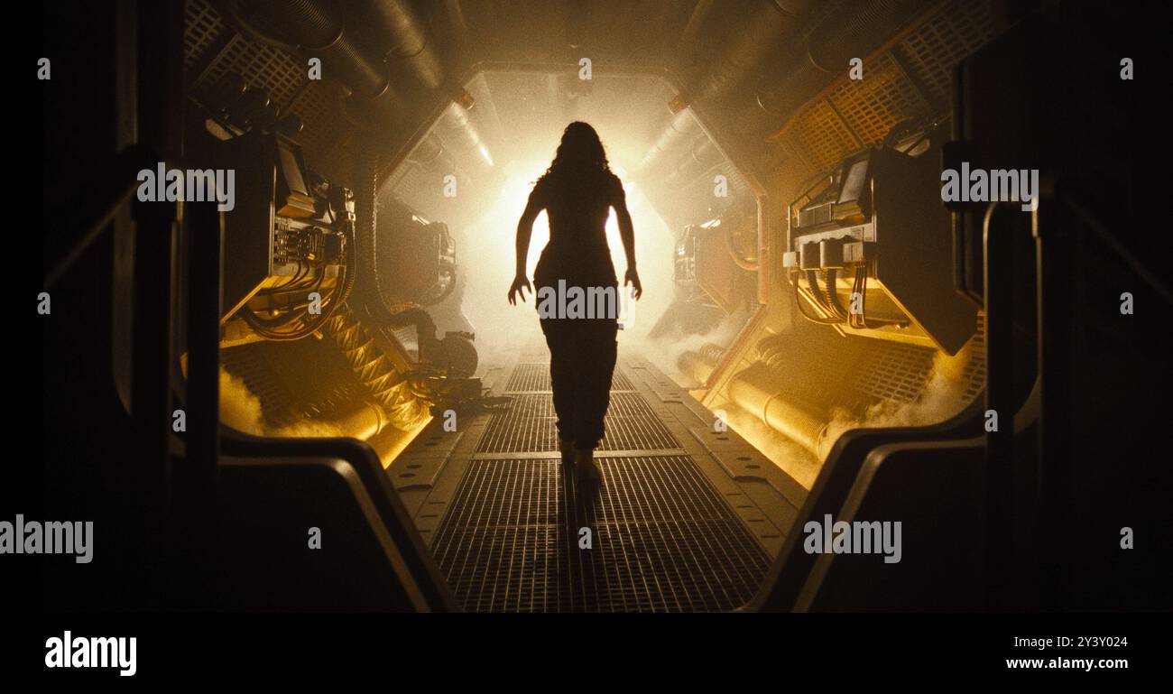 Alien romulus hi-res stock photography and images - Alamy