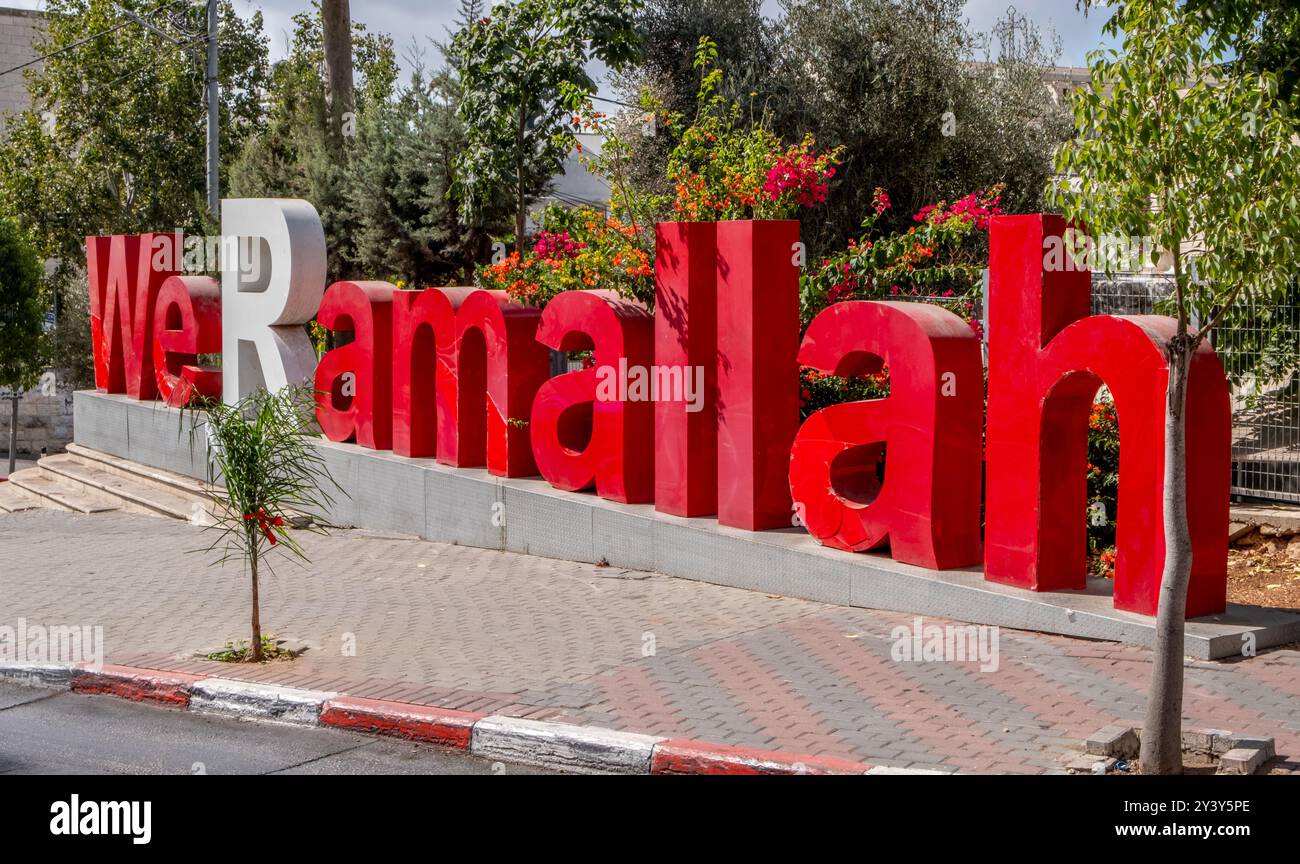 Ramallah israel street hi-res stock photography and images - Alamy