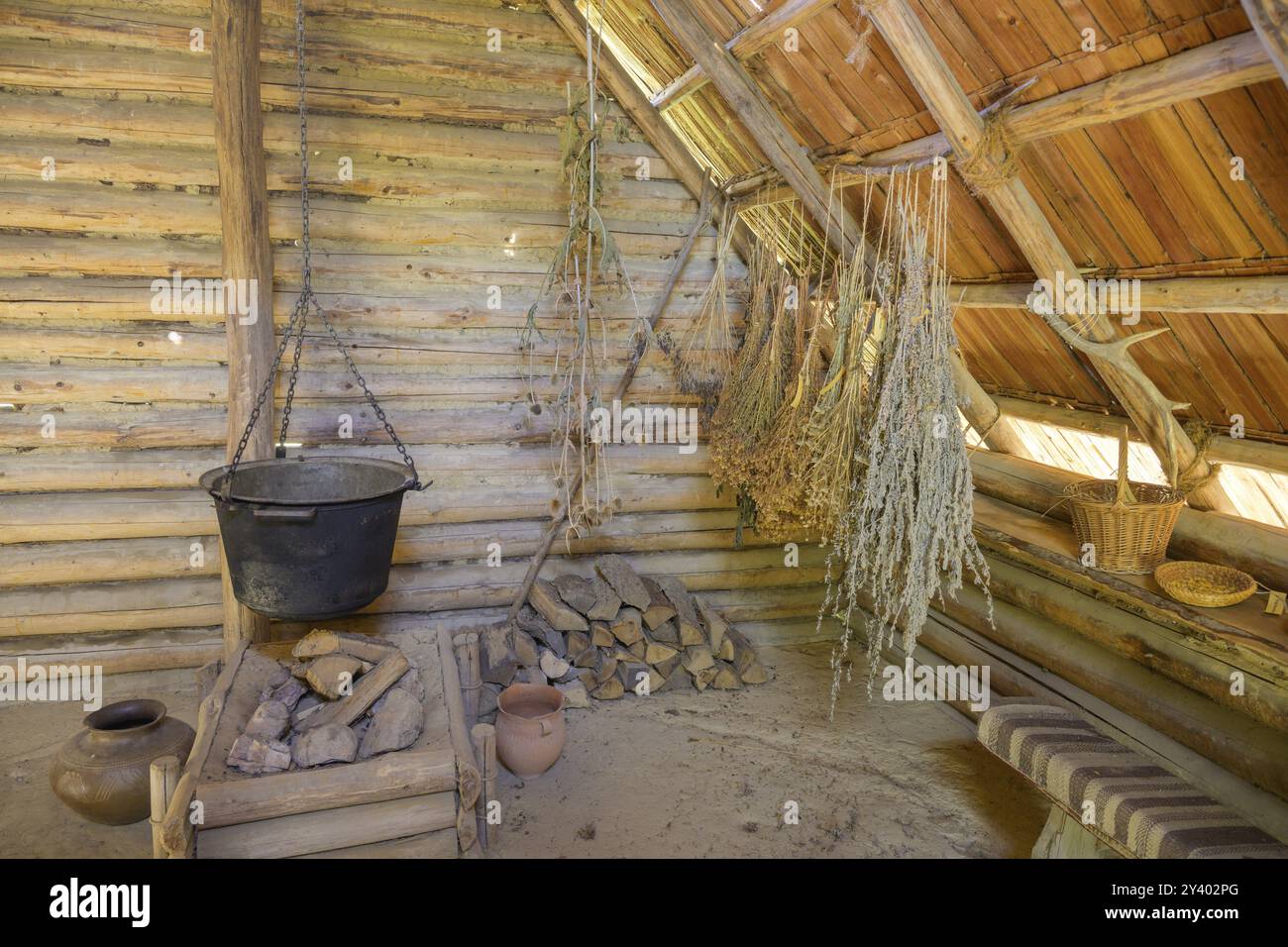 Ancient fire pit hi-res stock photography and images - Alamy