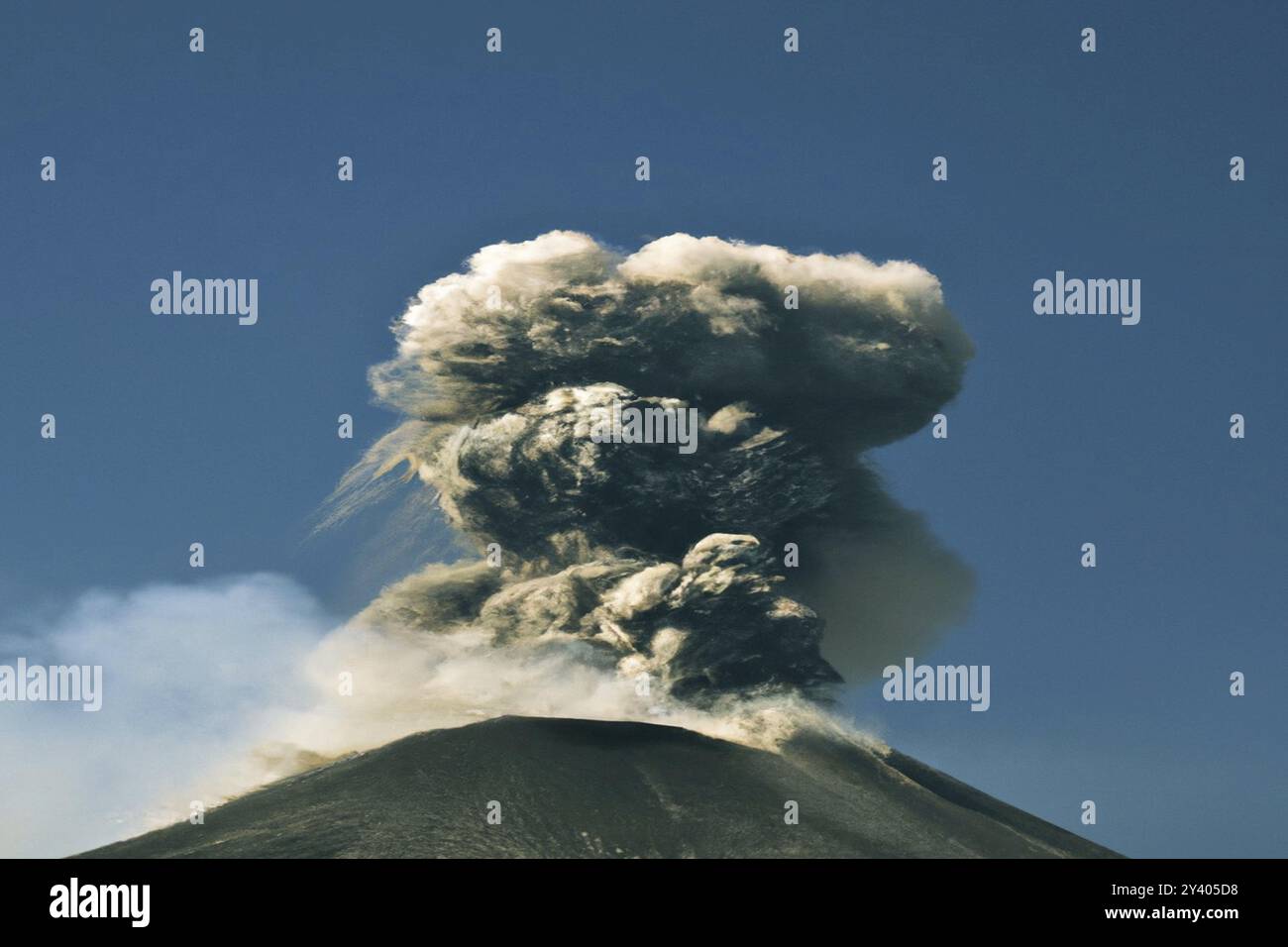 Erupted Volcano. Volcanic eruption Stock Photo - Alamy