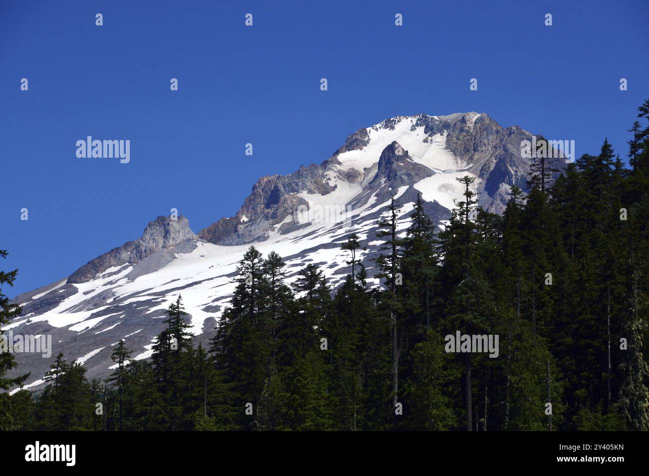 Panorama of Mount Hood, Volcano in the Cascade Range, Oregon, USA ...