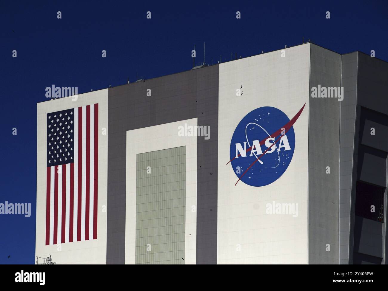 Vehicle Assembly Building at Kennedy Space Centre, Florida, USA ...