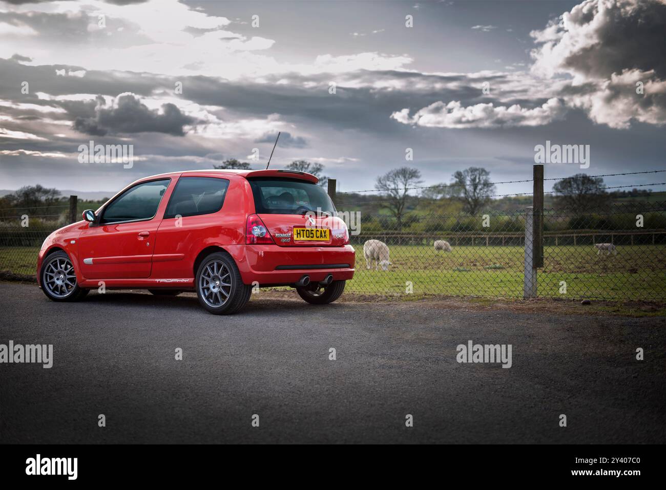 Renault clio 182 hi-res stock photography and images - Alamy