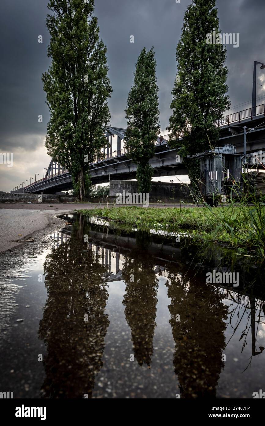 John d frost bridge hi-res stock photography and images - Alamy