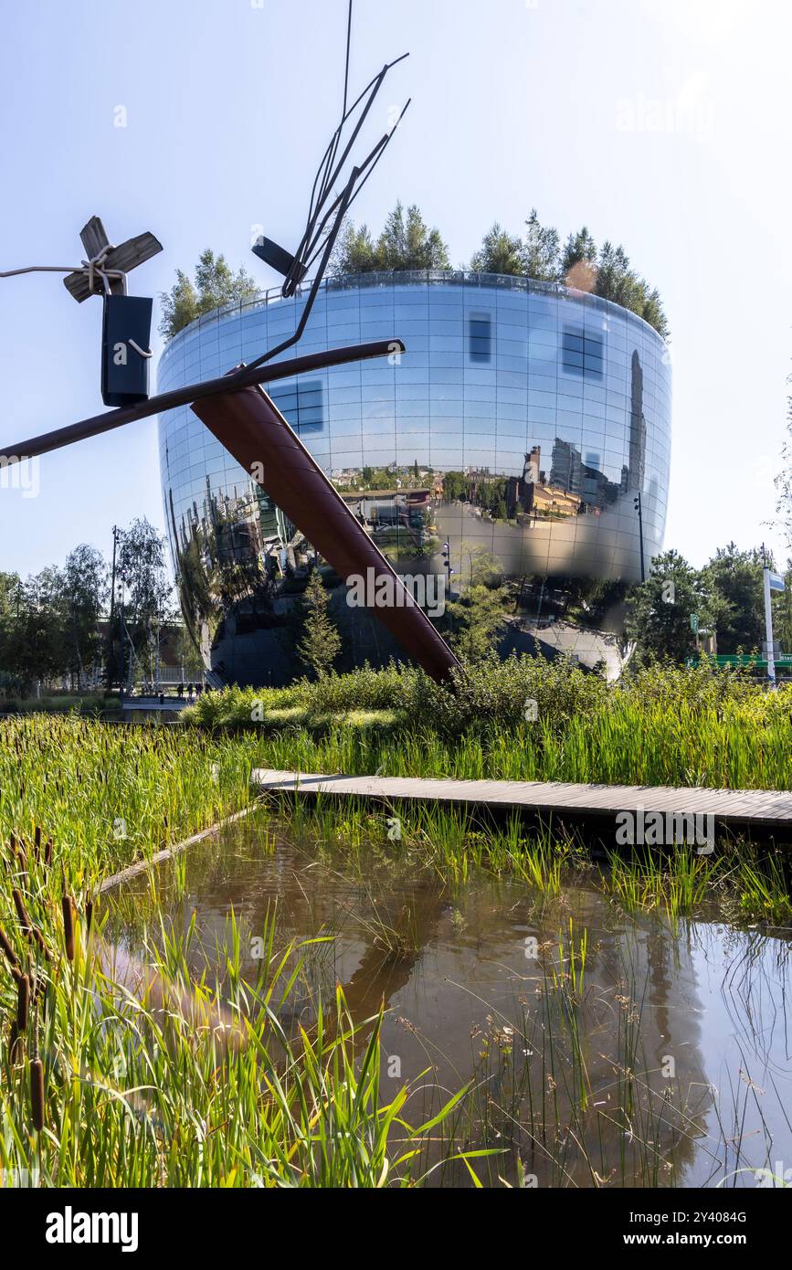 Rotterdam, Netherlands – August 28, 2024: Depot Boijmans Van Beuningen ...
