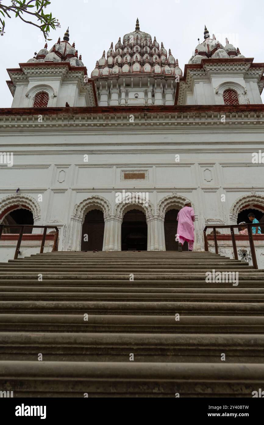 Puthia, Bangladesh - 04.21.2023: Shiva Temple, at Puthia Rajbari ...