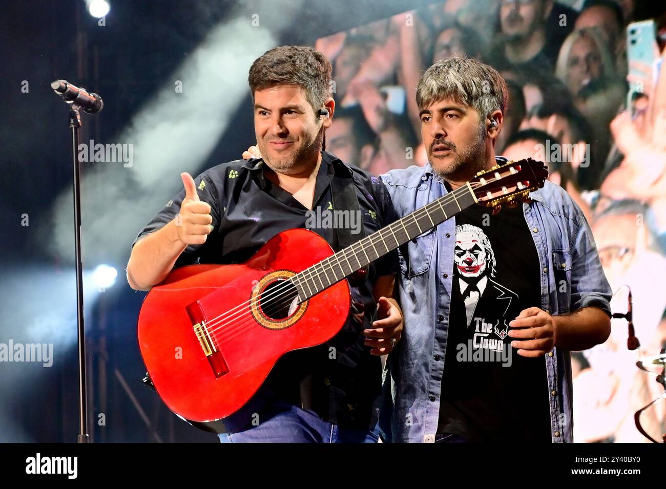 Jose Muñoz (L) and David Muñoz (R) singers of Estopa greet fans during ...