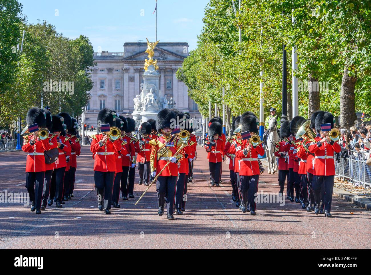 London, UK. Band of the Welsh Guards marching down The Mall, Buckingham ...