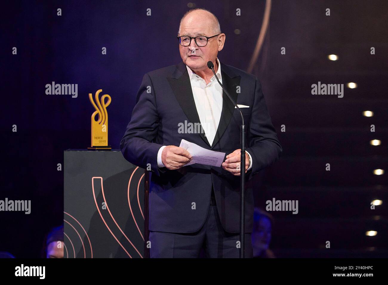 Verleihung Deutscher Schauspielpreis 2024 Burchart Klaussner bei der Verleihung Deutscher ...