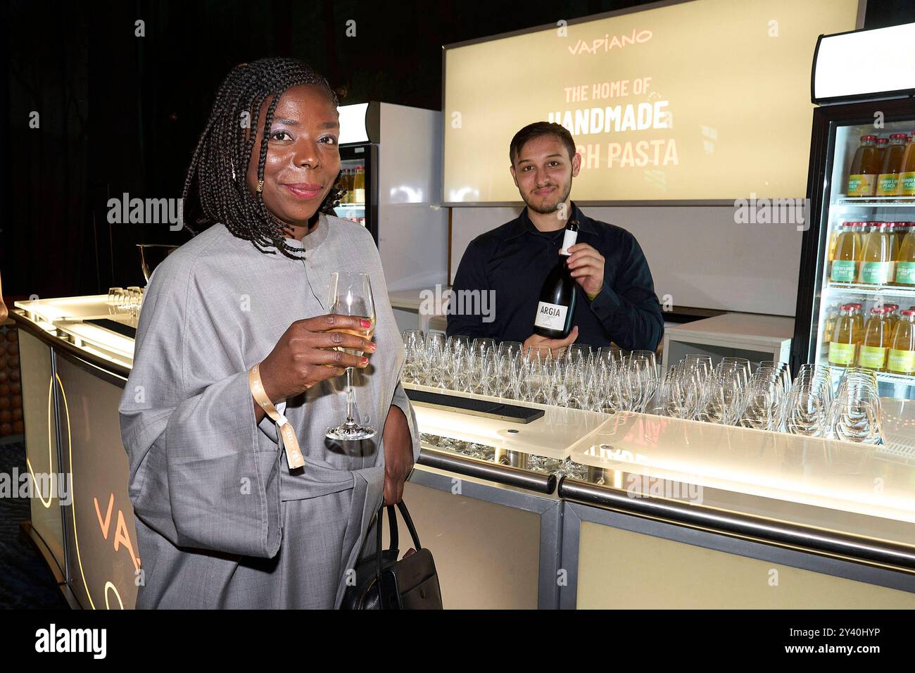 Verleihung Deutscher Schauspielpreis 2024 Dela Dabulamanzi bei der ...