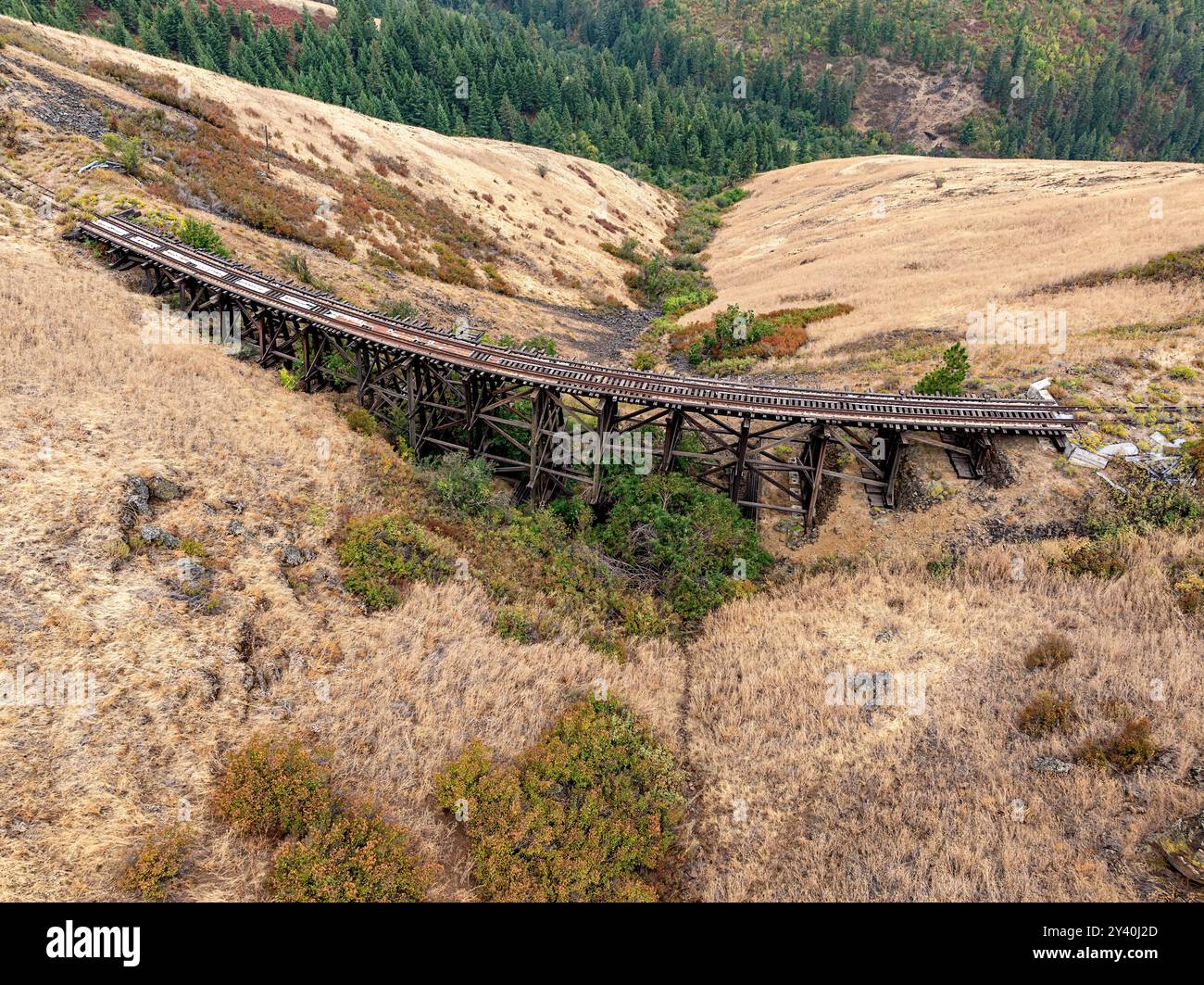 Rundown train tracks and bridge in Idaho Stock Photo - Alamy