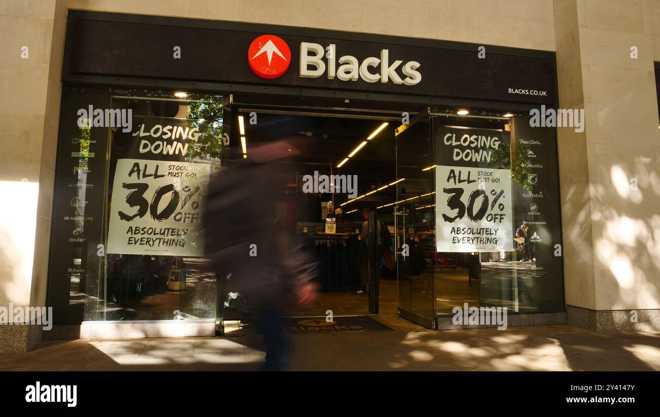 Blacks Camping store shopfront at St Paul's Cathedral, London Stock ...