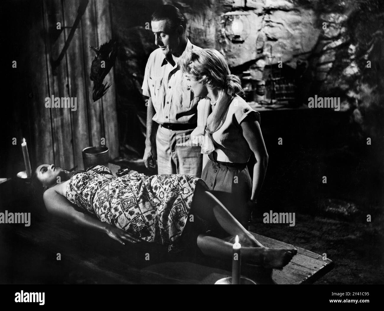 Jean Davis, Tom Conway, Mary Ellen Kay, on-set of the film, "Voodoo Woman", American ...