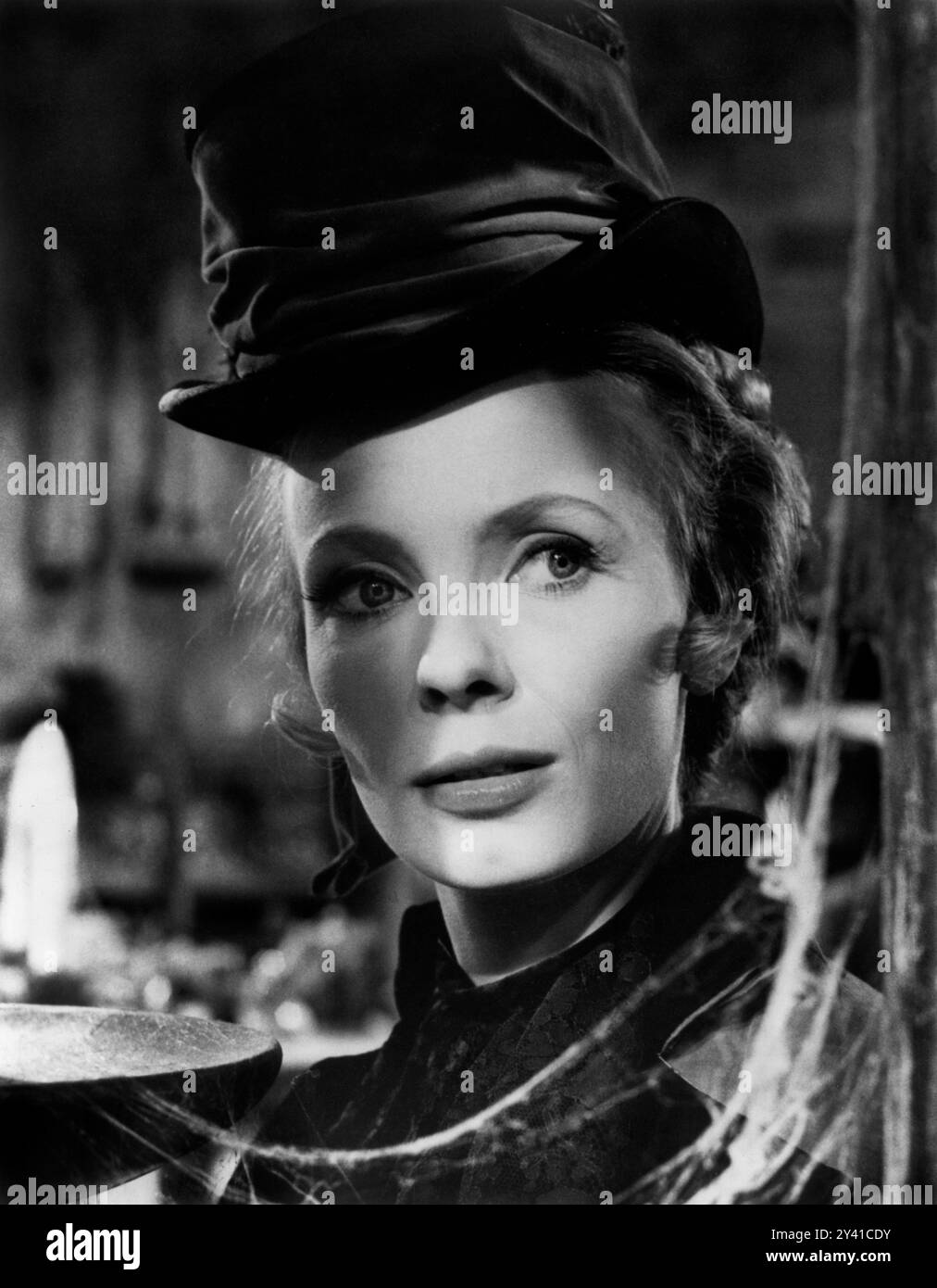 Elizabeth Shepherd, on-set of the film, "the Tomb Of Ligeia", Anglo-Amalgamated Productions (UK ...