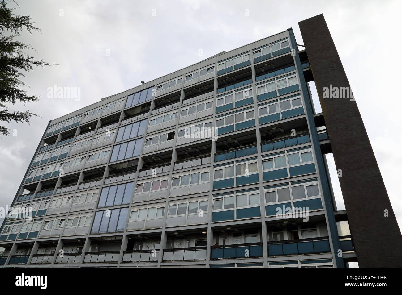1960s Spon Gate House high density housing in Coventry Stock Photo - Alamy