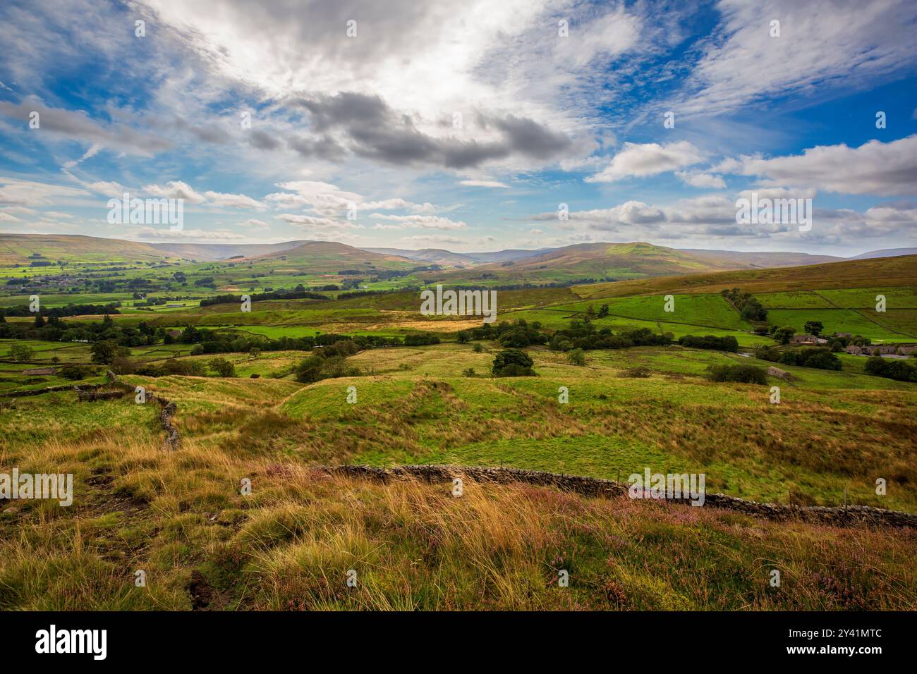Views of the Pennines looking south from Abbotside Common Stock Photo ...