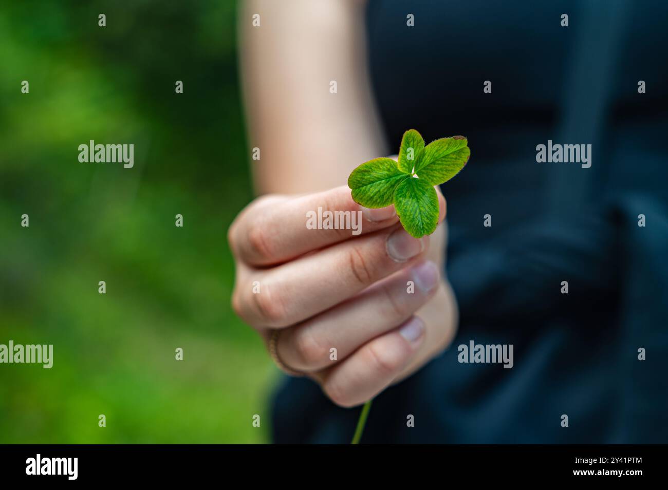 Girl holding up four fingers hi-res stock photography and images - Alamy
