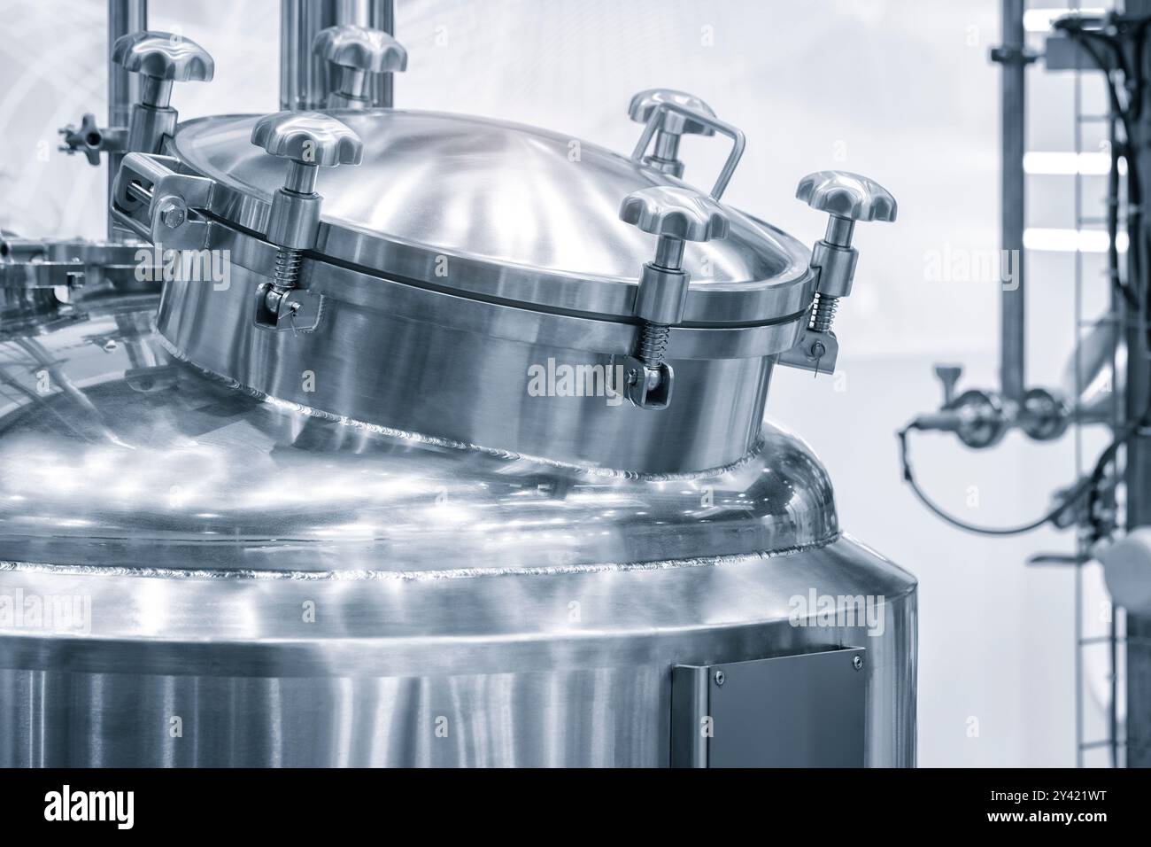 Chemical pharmaceutical laboratory equipment, equipment for medical ...