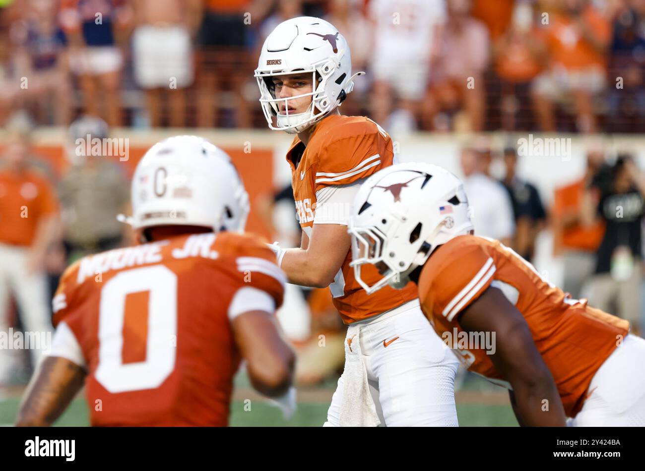 Arch manning texas hi-res stock photography and images - Alamy