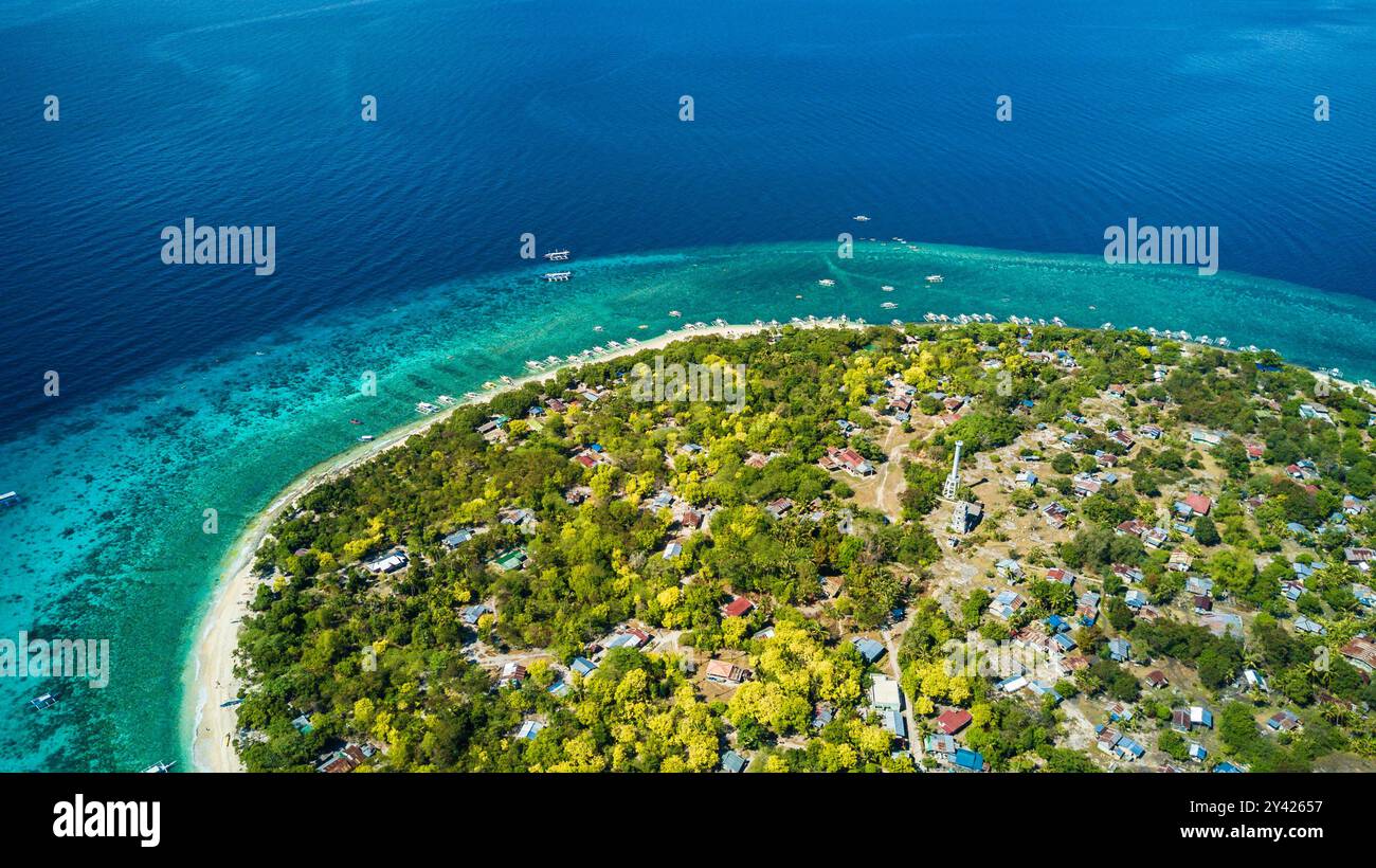 Amazing aerial view of Balicasag Island, Bohol, Philippines Stock Photo ...