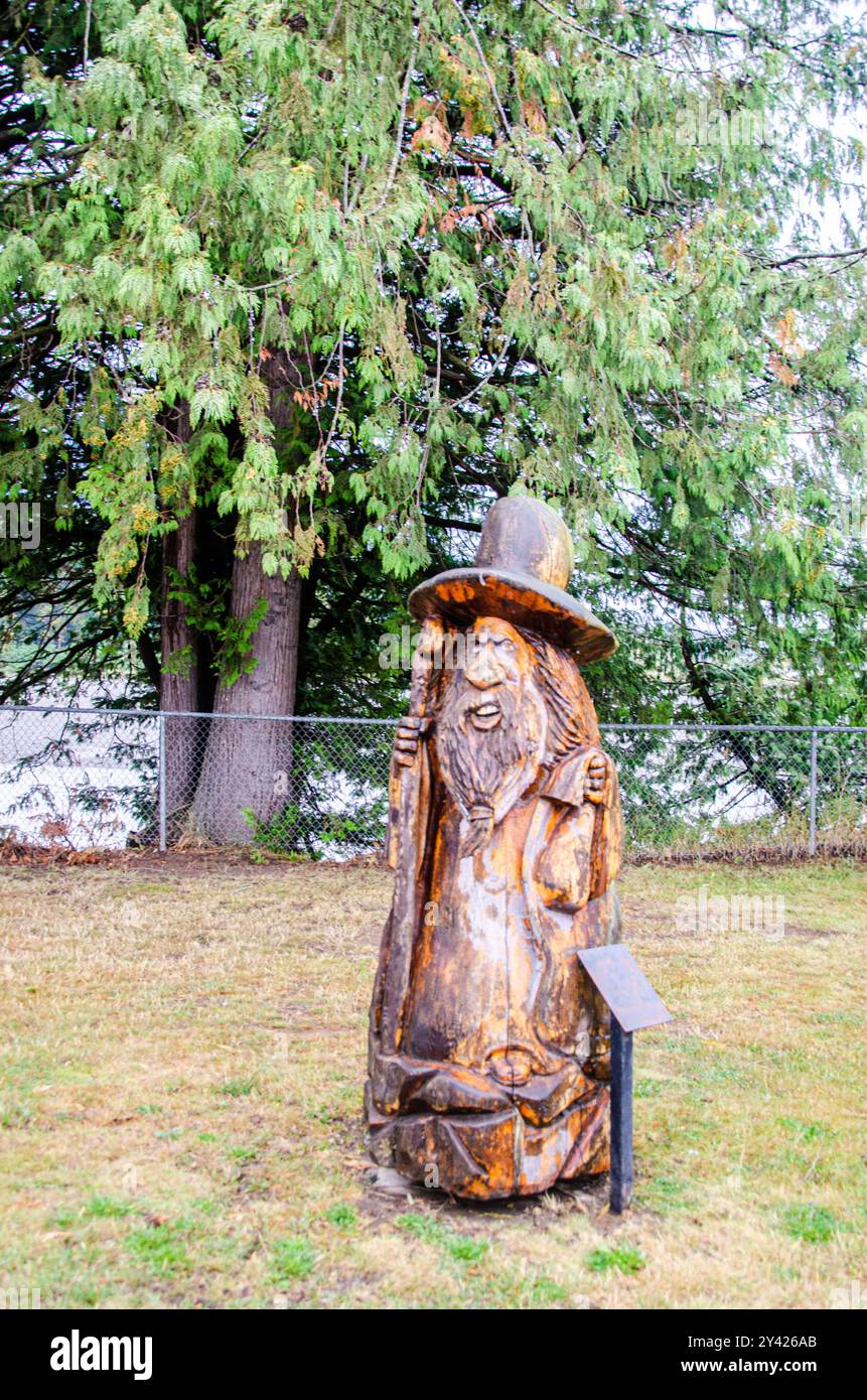 Chainsaw wood carvings at Hope, BC, Canada Stock Photo - Alamy