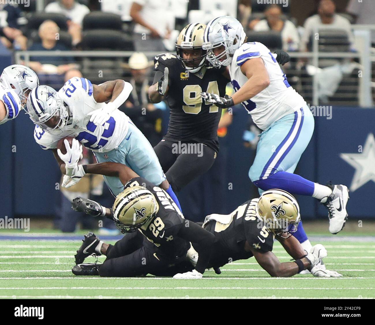Irving, United States. 15th Sep, 2024. Dallas Cowboys running back Rico ...