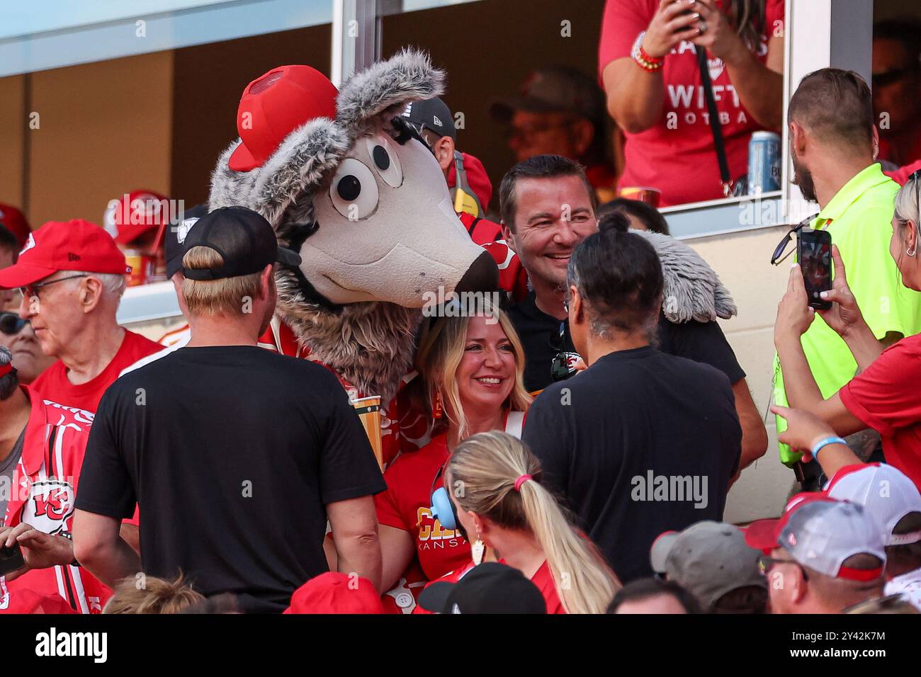 Kc wolf hi-res stock photography and images - Alamy