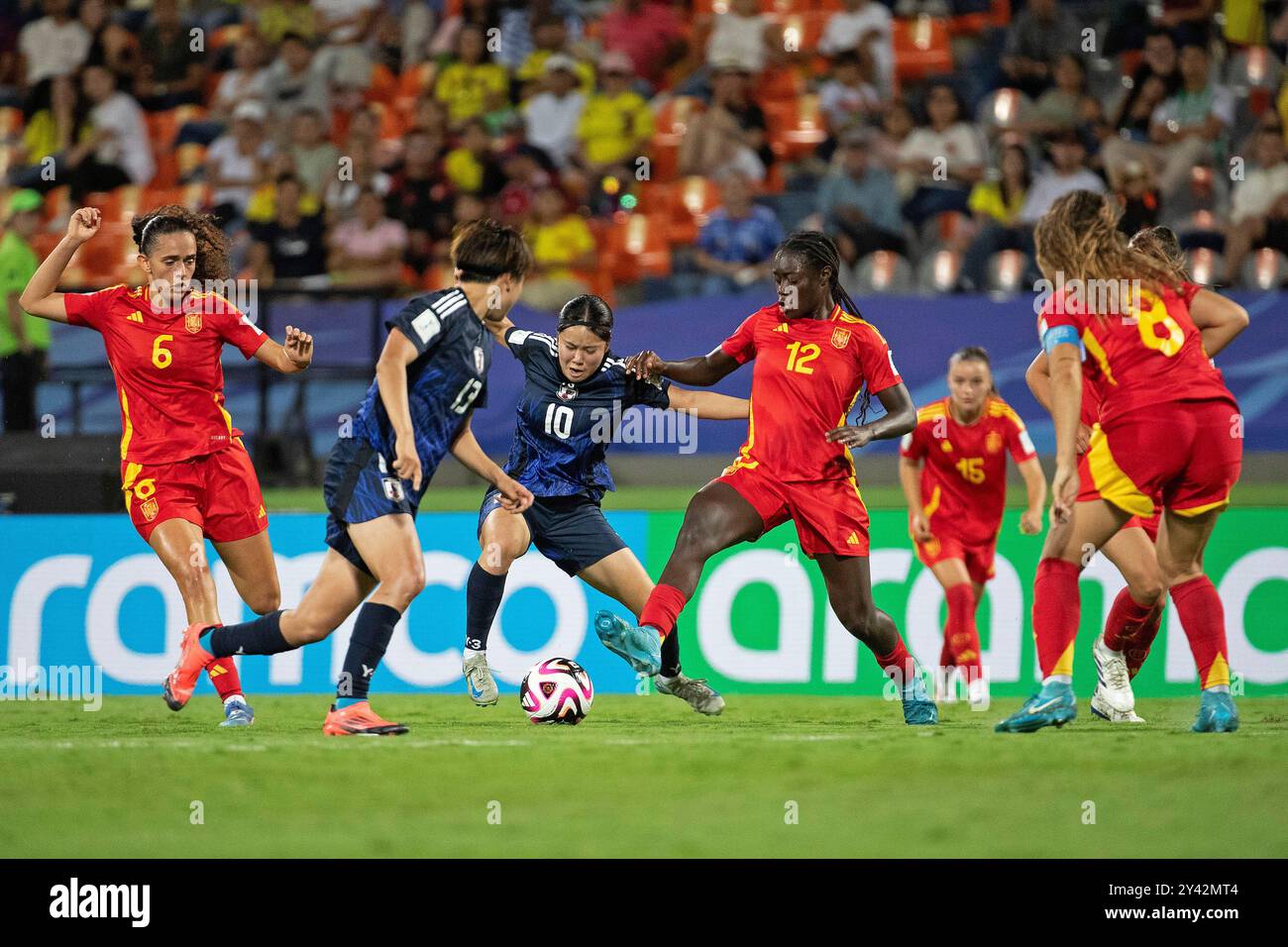 Medelin, Colombia. 15th Sep, 2024. Manaka Matsukubo of Japan battles ...