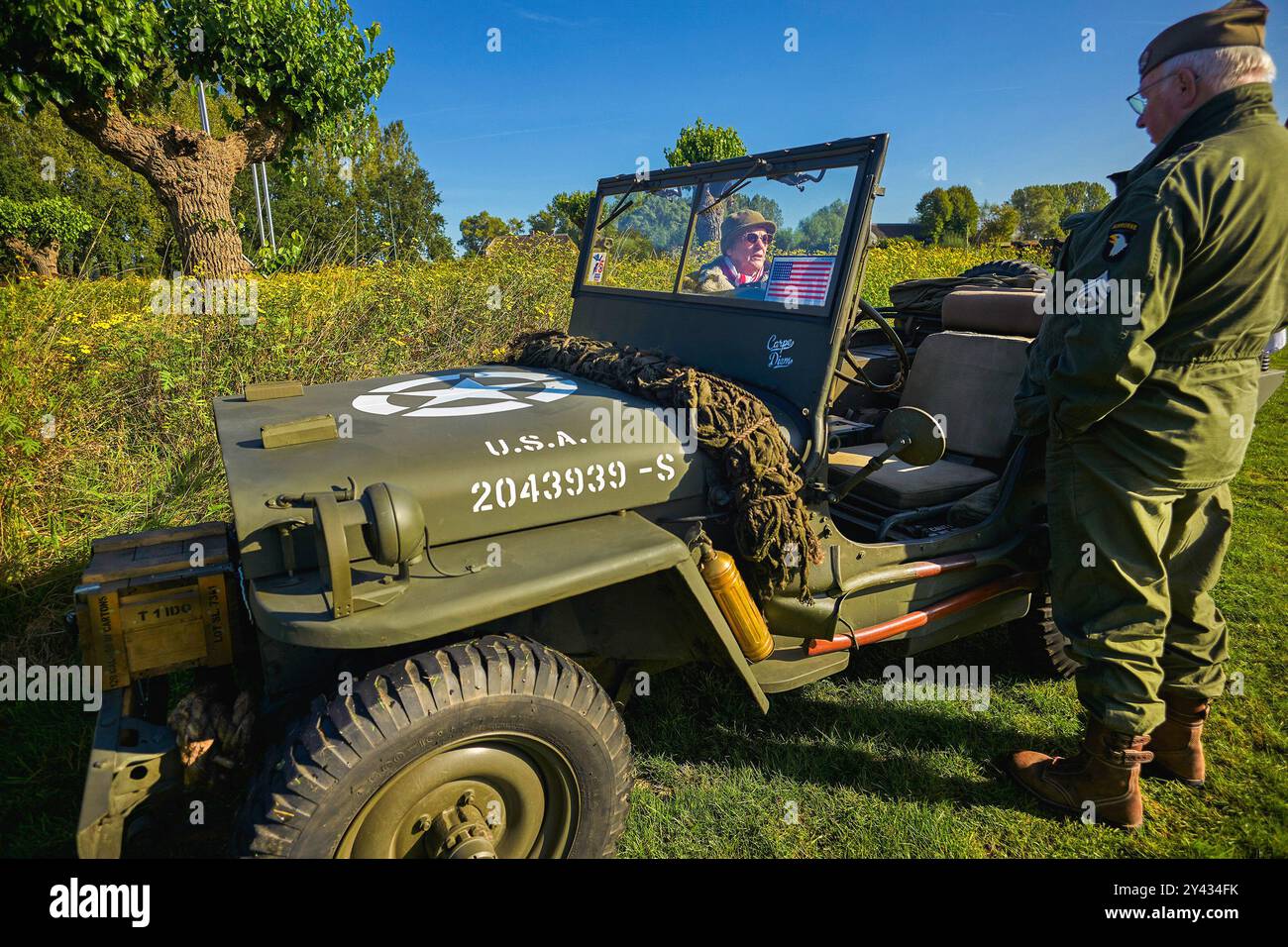 Operation market garden advance hi-res stock photography and images - Alamy
