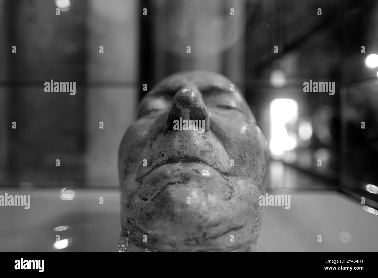 Death mask of author and Dean of Saint Patrick's Cathedral, Jonathan ...