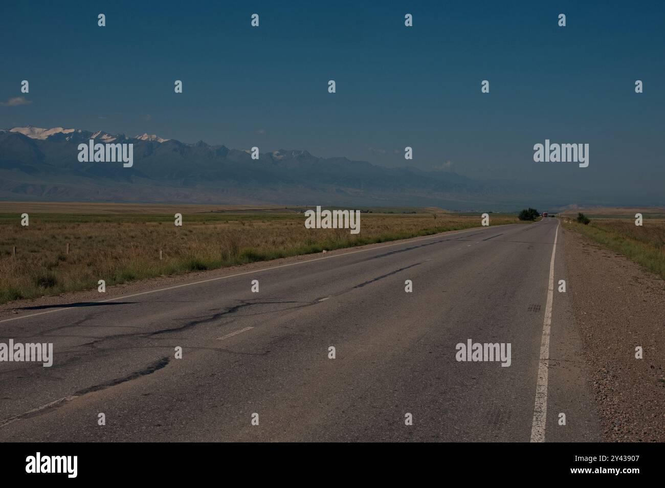 High plain mountains in hi-res stock photography and images - Alamy