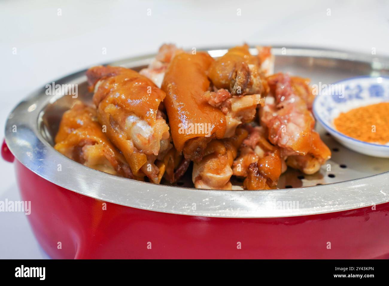 Pigs feet hi-res stock photography and images - Alamy