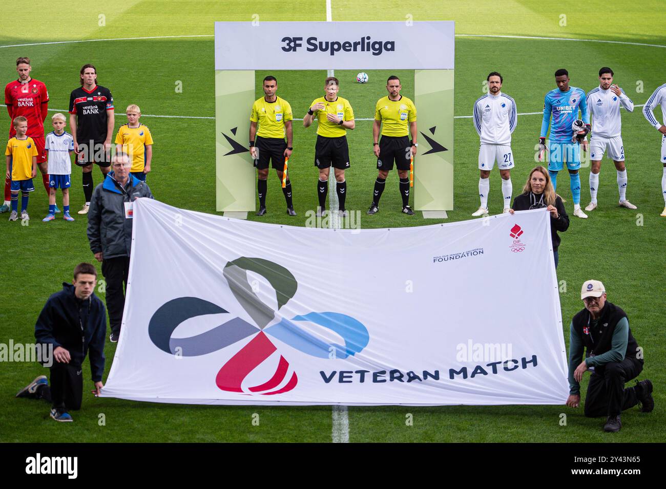 Vetaran match hi-res stock photography and images - Alamy